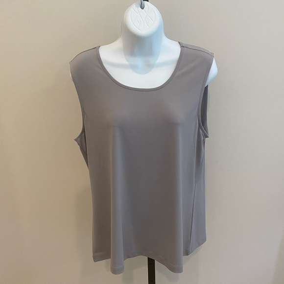 NorthStyle | Tops | North Style Gray Tank Top | Poshmark